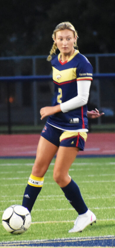 Lynn shines for F/CV girls | News, Sports, Jobs - Observer Today